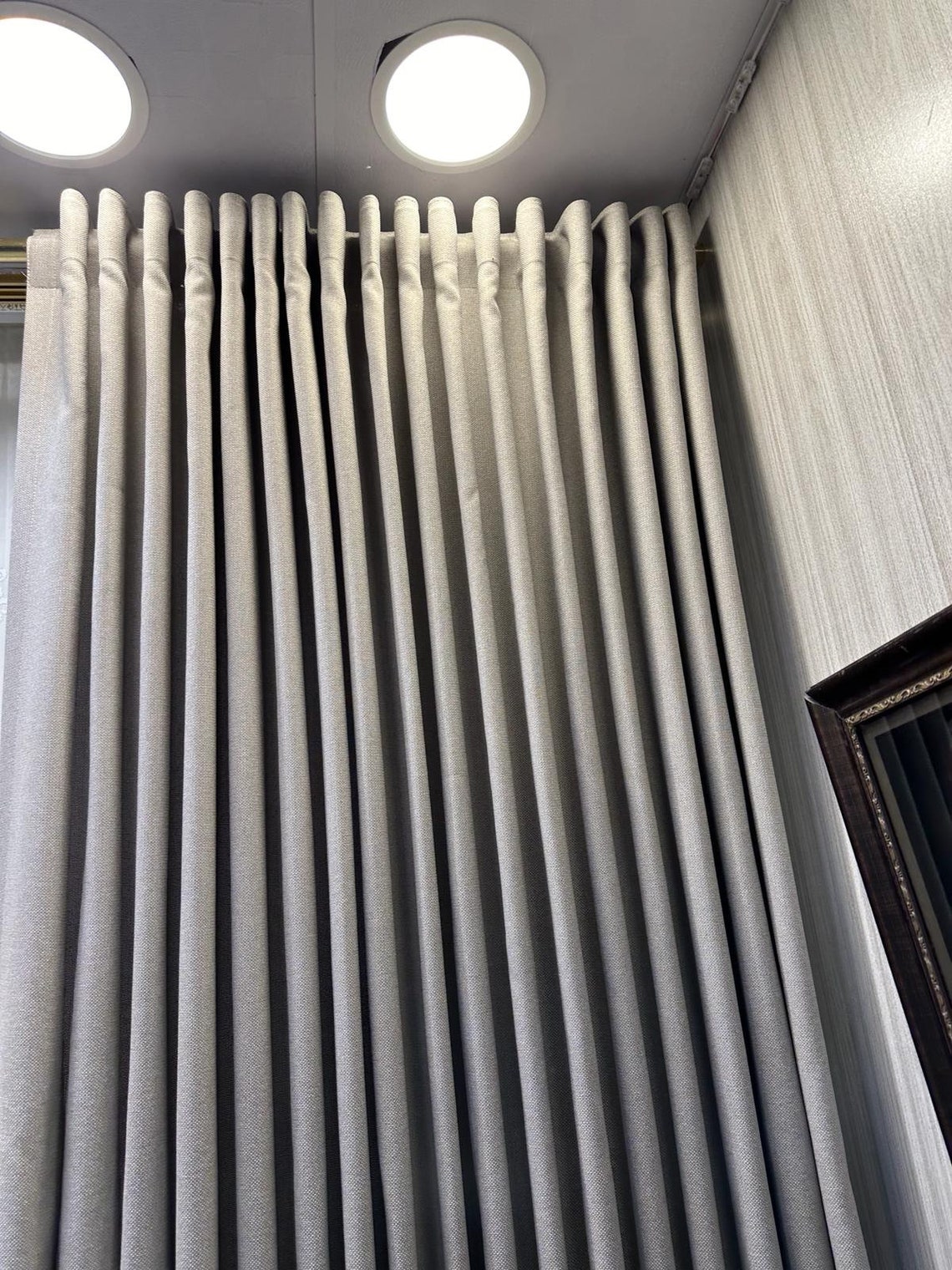 Rustic Ringed Living Room Luxury Flat Stitched High-quality Pleatless ...