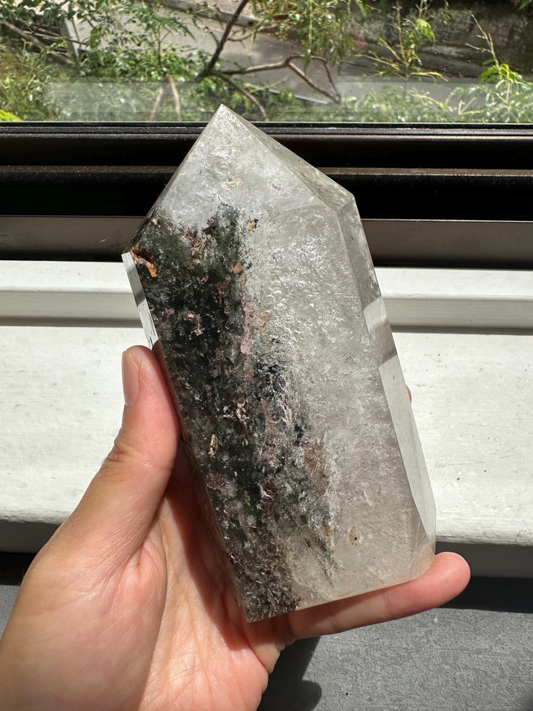 Natural Garden Quartz Tower Garden Quartz Point Lodolite Tower Scenic ...