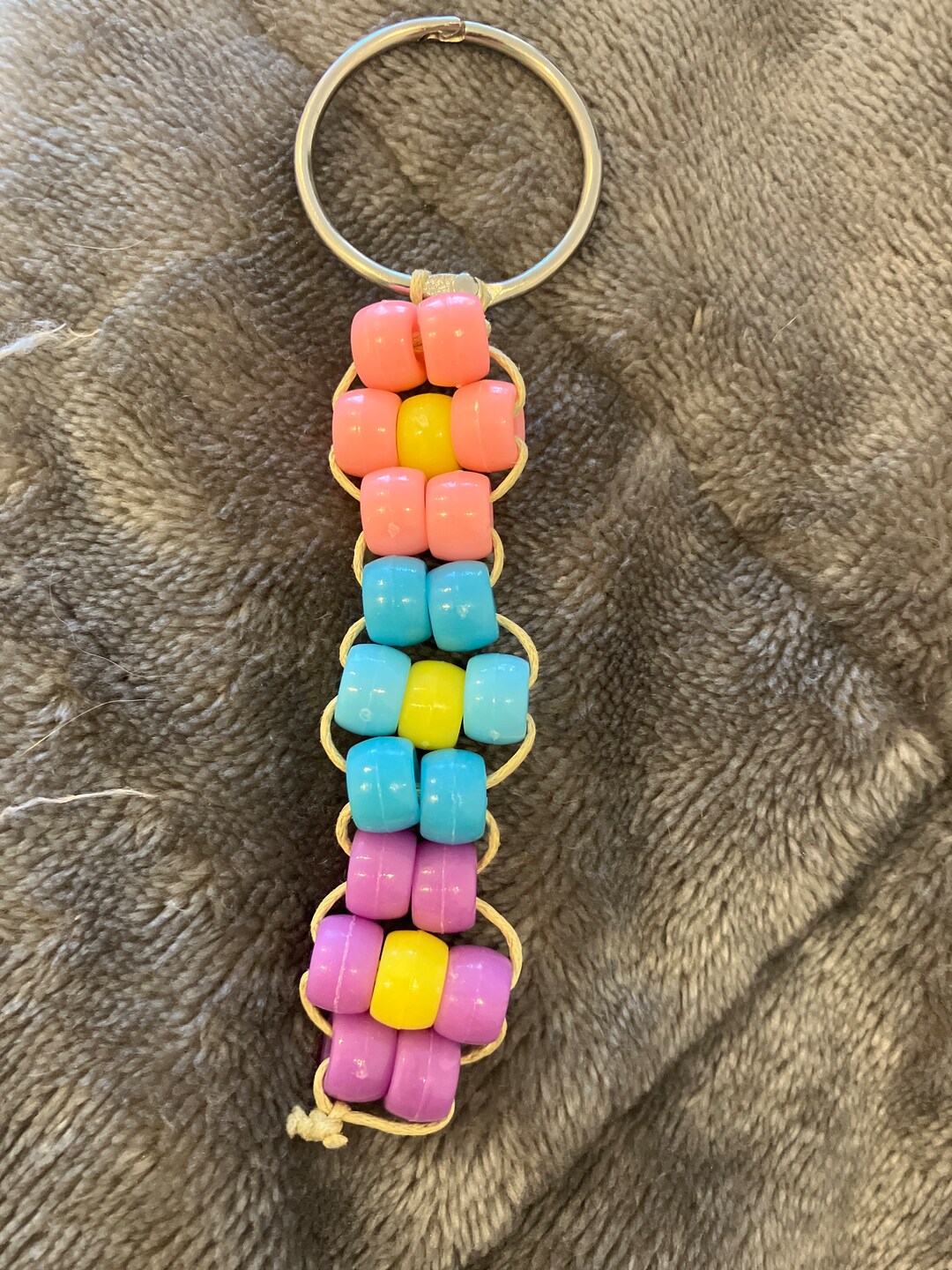 Cute Flower Keychain - Etsy