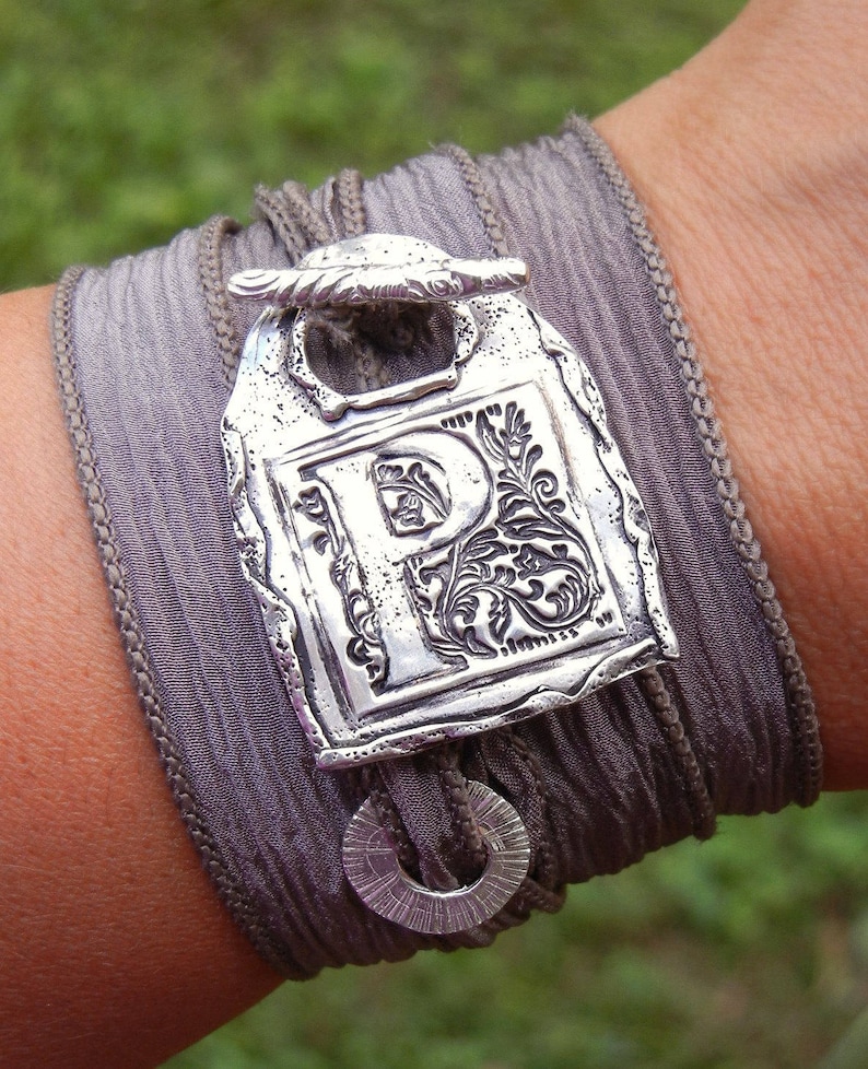 A B C D E F G H I J K L M N O P Q R S T U V W X Y Z Monogram Etsy a-b-c-d-e-f-g-h-i-j-k-l-m-n-o-p-q-r-s-t-u-v-w-x-y-z-monogram-etsy