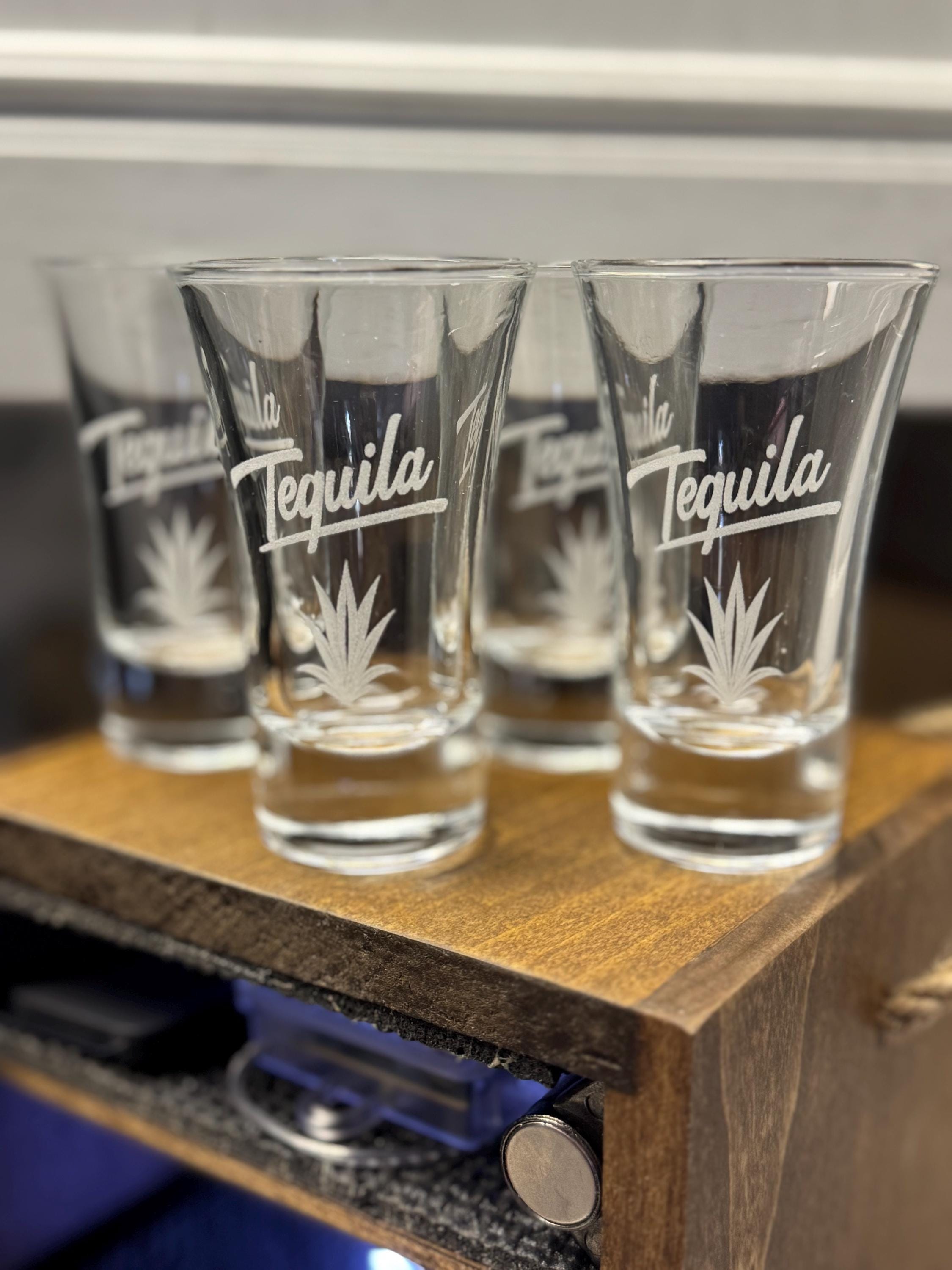 Wood Tequila Box With LED Lights, 4 Coasters and 4 Shot Glasses ...