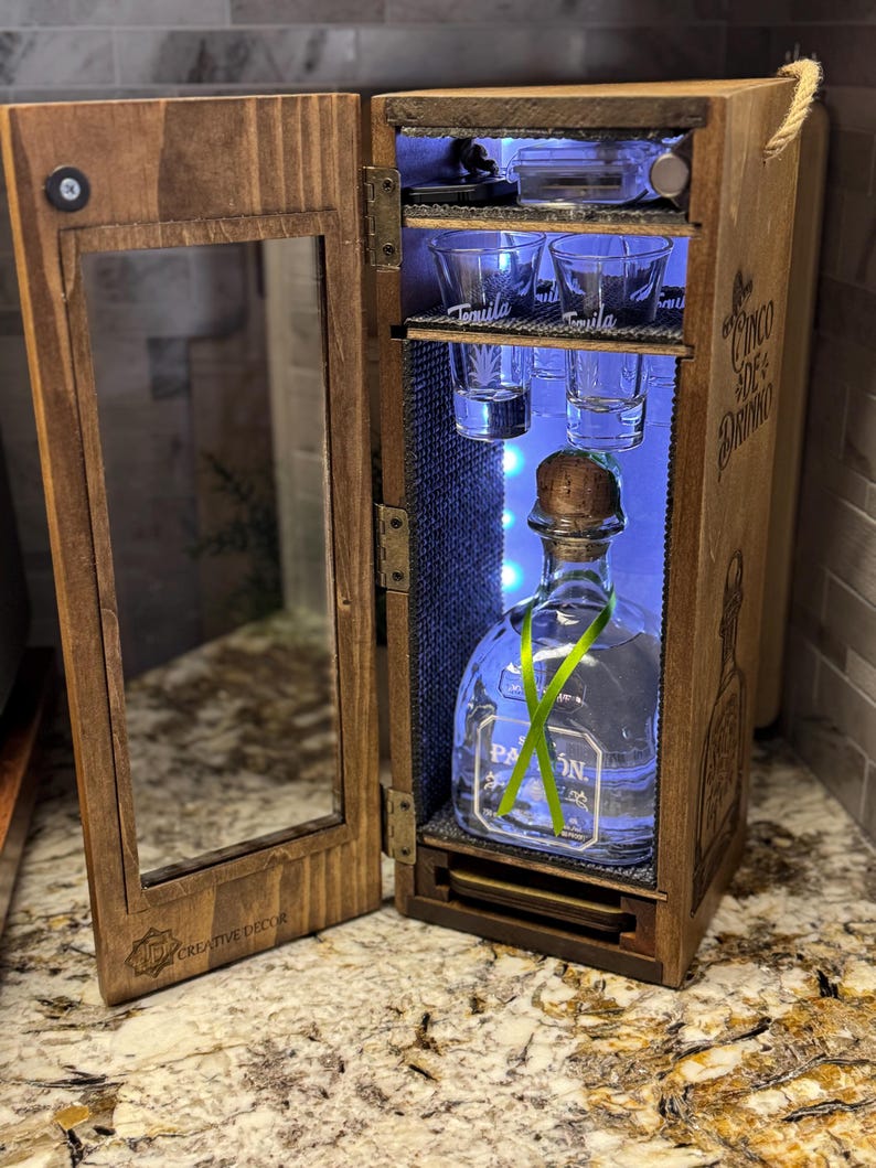 Wood Tequila Box With LED Lights, 4 Coasters and 4 Shot Glasses ...