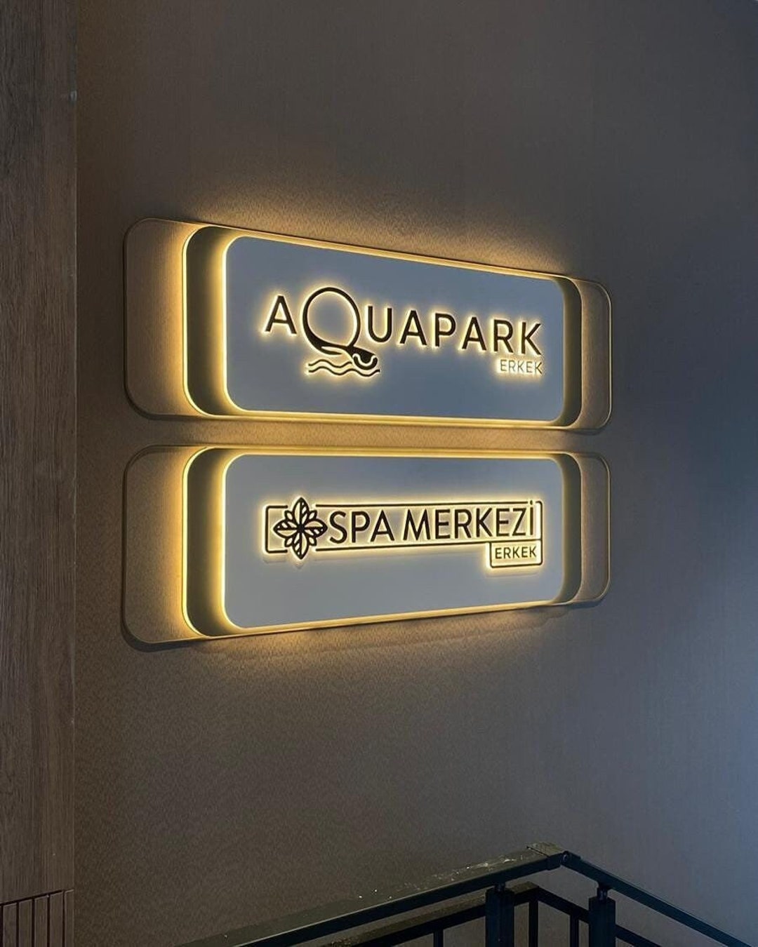 Outdoor Light Sign, Push Through Letter Signs, 3D Metal Signage ...