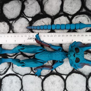 Creepy Articulated Alien Cat | 3D Printed | Sphinx With Stand ...