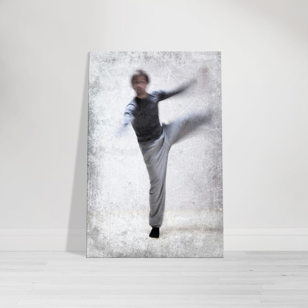 Blurred Figure, Graceful Silhouette Canvas Print for Art Lovers, Black ...