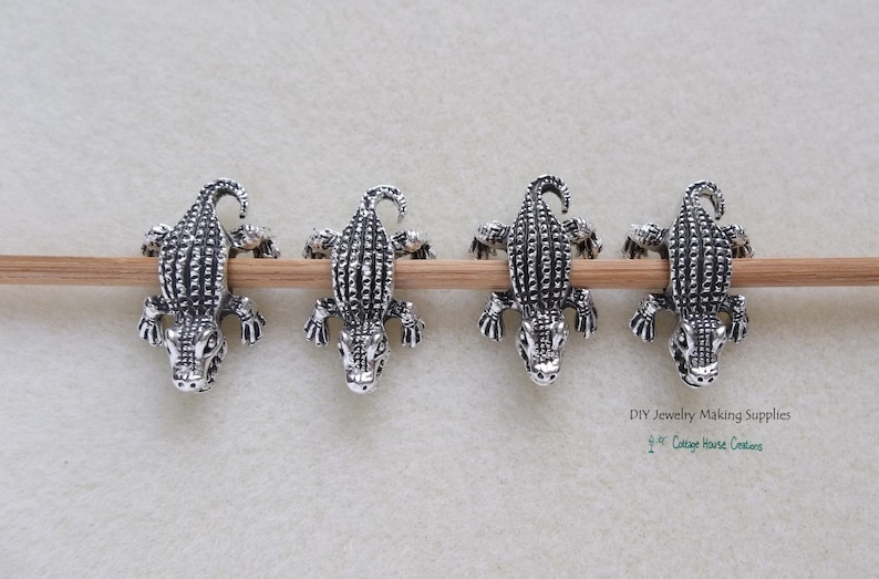 Alligator Crocodile Reptile Large Big Hole Paracord Bracelet DIY ...