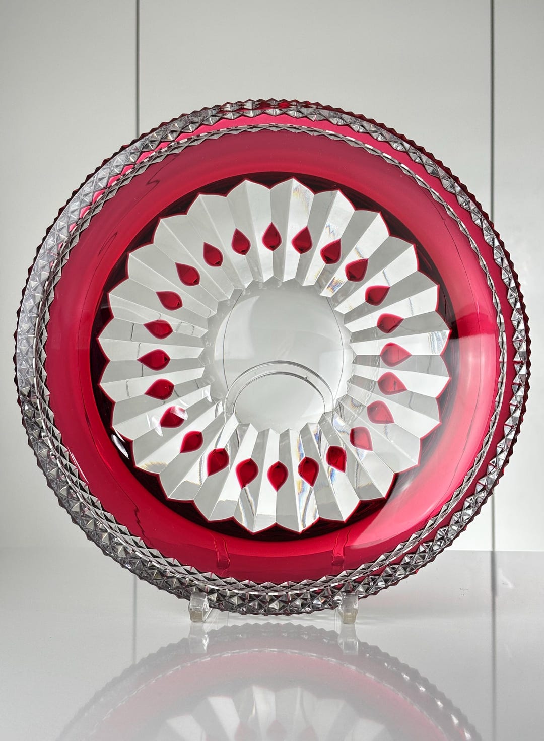 Val St Lambert: Magnificent Coupe 'parisiana' in Overlay Cut Rubis ...