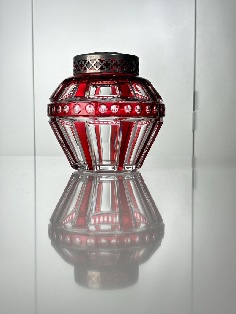 Val St. Lambert: Art Deco Pique-fleurs 'zinia' in Orange-white Doubled ...