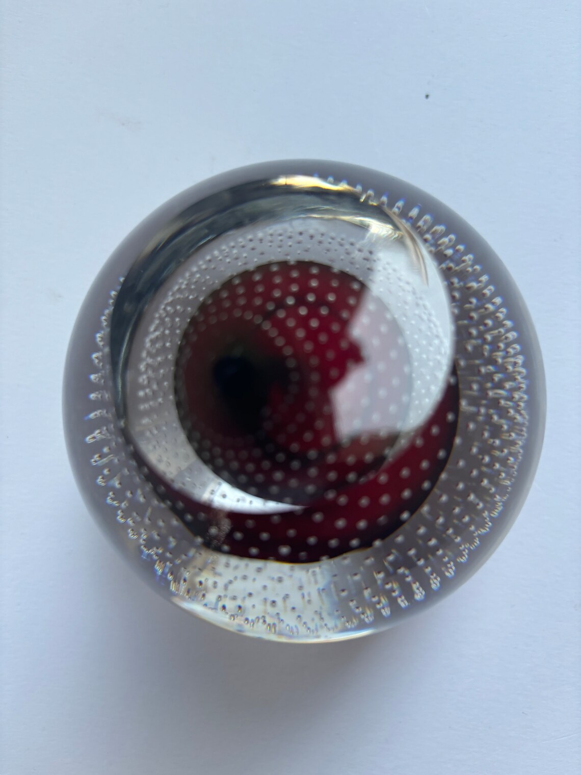 Val St. Lambert: Paperweight 'symphonie' in Doubled Ruby-white Crystal ...