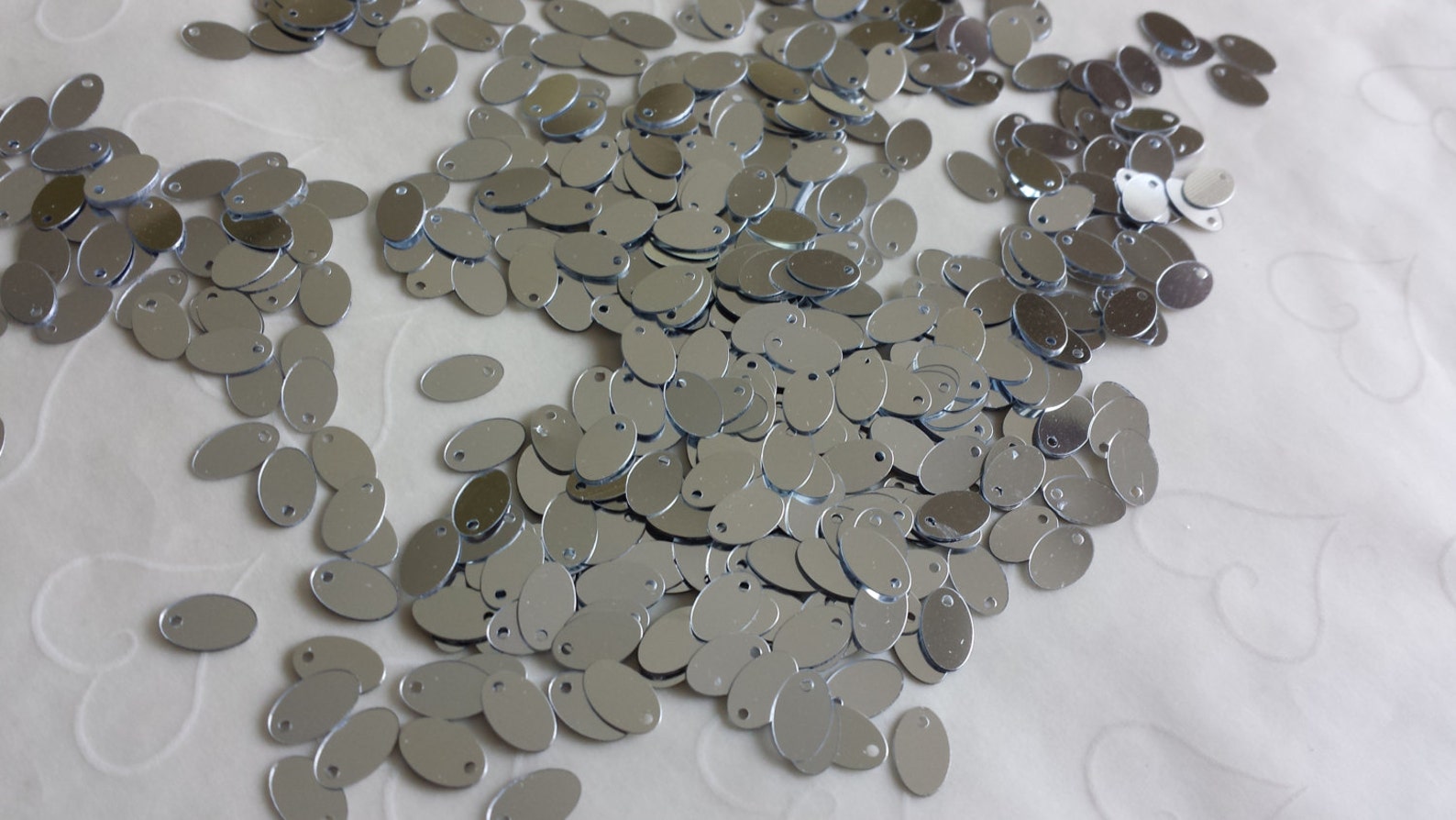 New Item -- 7g of 8x5 Mm Side Hole Oval Sequins in Metallic Silver ...
