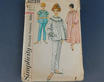 1960s Vintage Sewing Pattern Simplicity 3665 Pajamas or Robe With Kimono Sleeves and Lace Trim ...