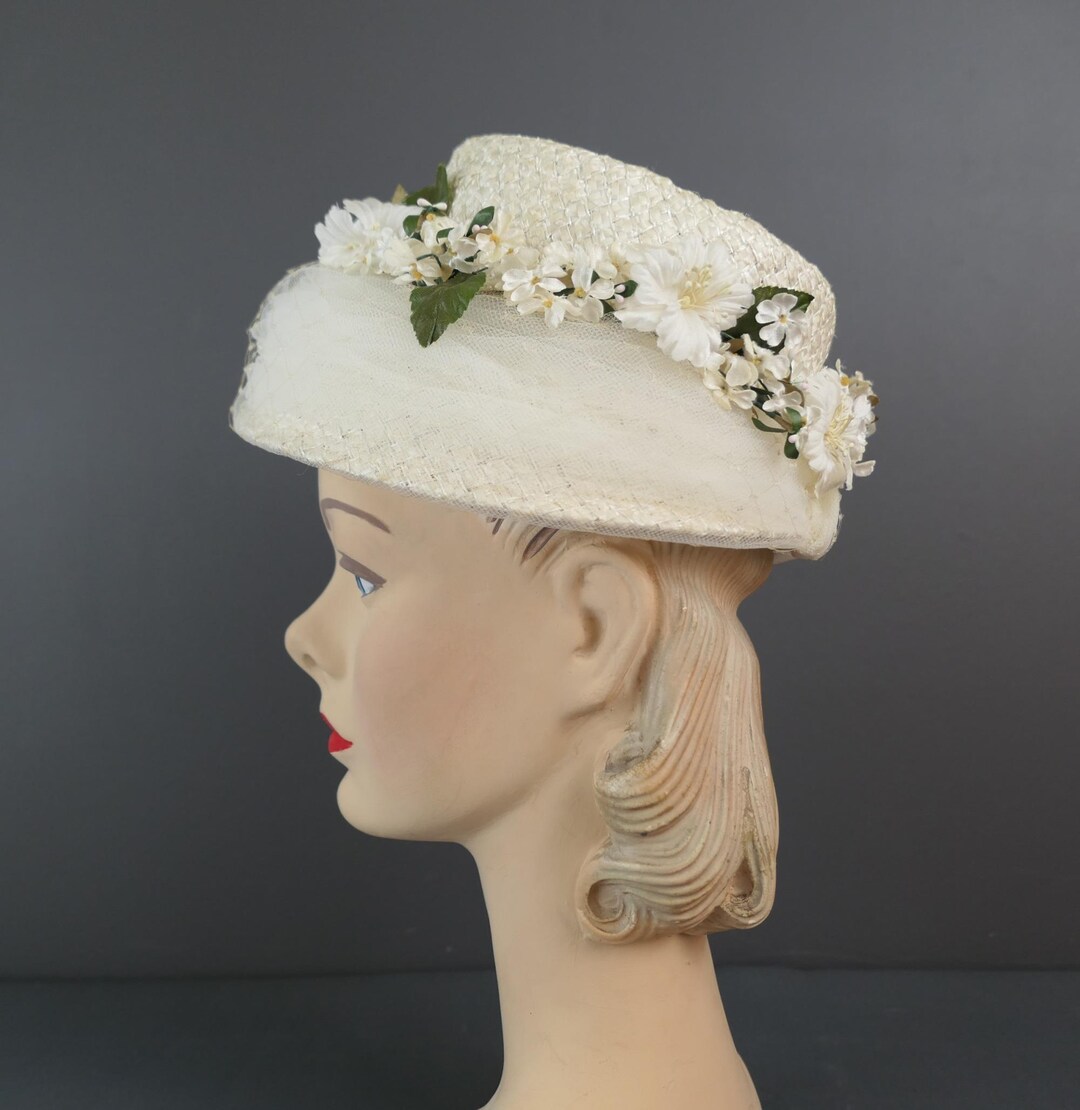 Vintage White Straw Floral Hat With Netting, 1950s Summer Flowers, 21 ...