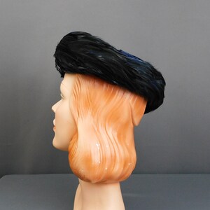 Vintage Black and Dark Blue Feathers Hat, 1960s Beresford, 21 Inch Head ...