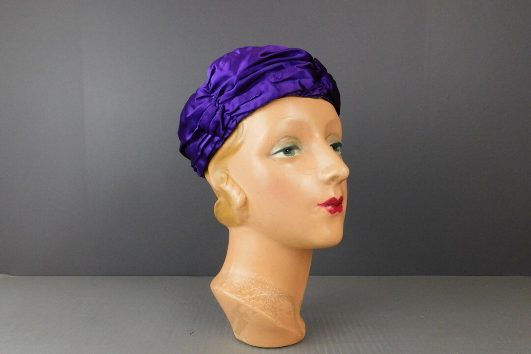 Vintage 1930s Purple Silk Hat, Turban Style Gathered Fabric, Fits 21 ...