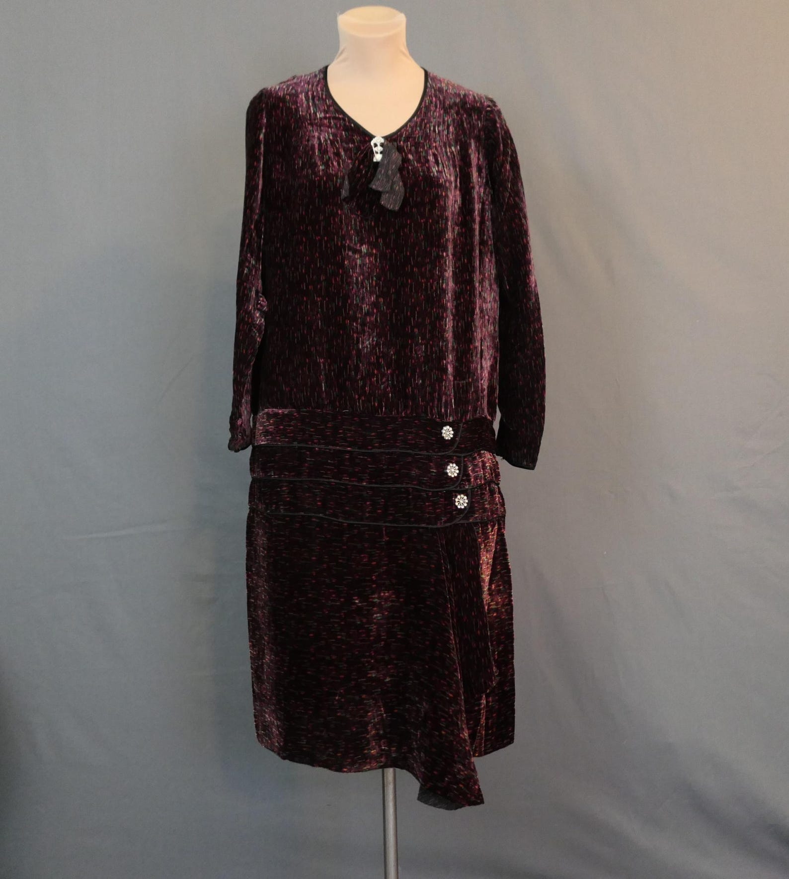 Vintage 1920s Print Velvet Dress, Black and Burgundy, Fits 36 Bust ...