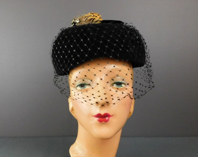 Vintage 1950s Black Velour Hat With Pheasant Feathers and Veil, Doris ...