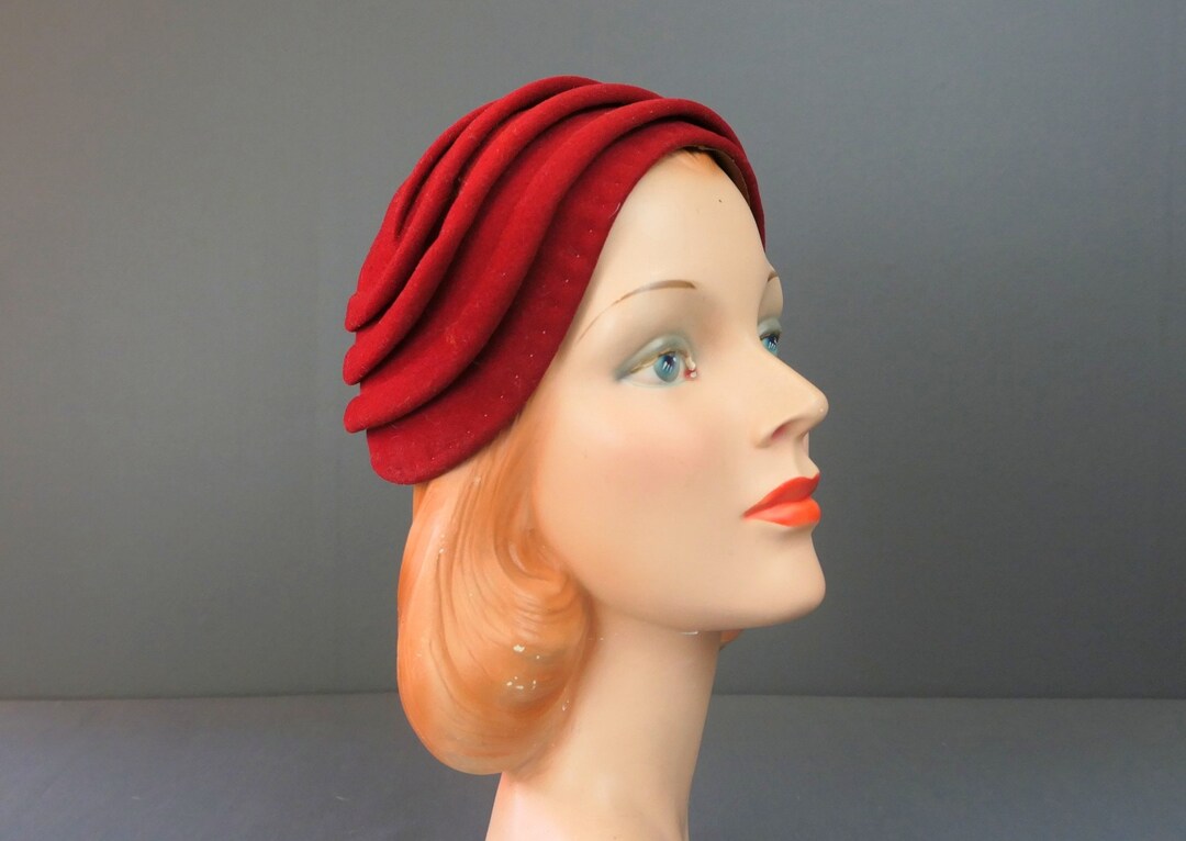 Vintage Dark Red Felt Hat With Ridges 1940s, Colby, 22 Inch Head, Colby ...
