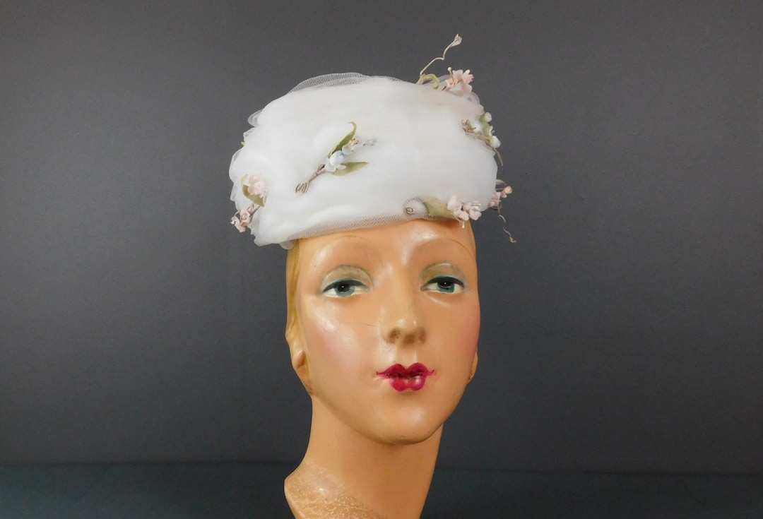 Vintage White Tulle Hat With Flowers, 1960s, 21 Inch Head - Etsy