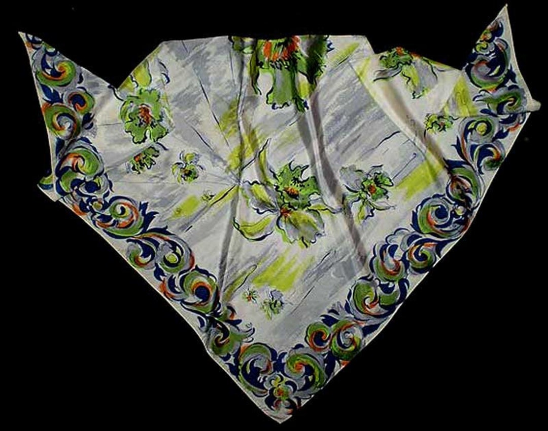 Vintage 50s Large Triangle Scarf Iris Watercolor Print - Etsy