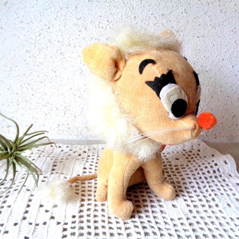 Kamar Doll - Etsy