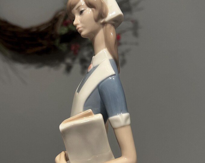 Vintage Lladró Porcelain Nurse Figurine / Perfect Condition / Gifts for ...