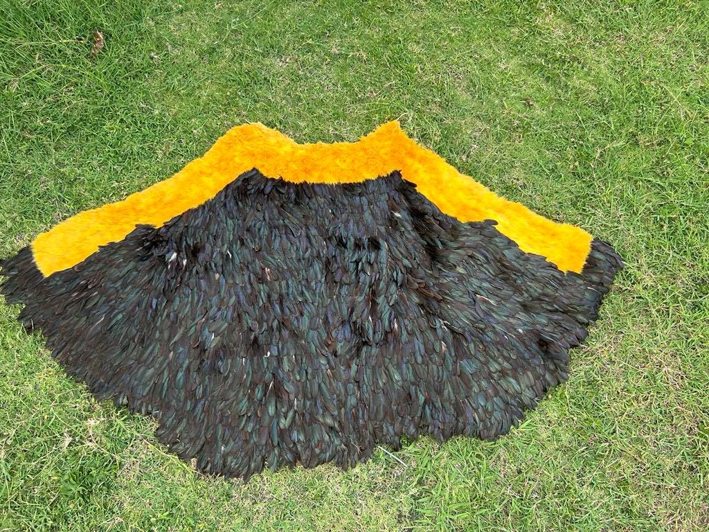 Hawaiian Feather Cloak Authentic Hand Sewn Royal Polynesian Feather ...