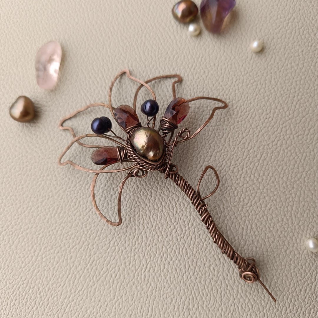 Elf-inspired Vintage Style Brooch | Handmade Wire-wrapped Copper ...