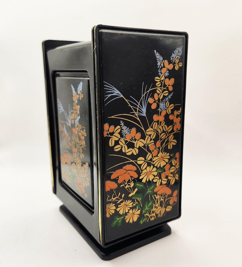 Small Jewelry Box Asian Motif Pedestal Chinese Styling Vintage 1960s ...