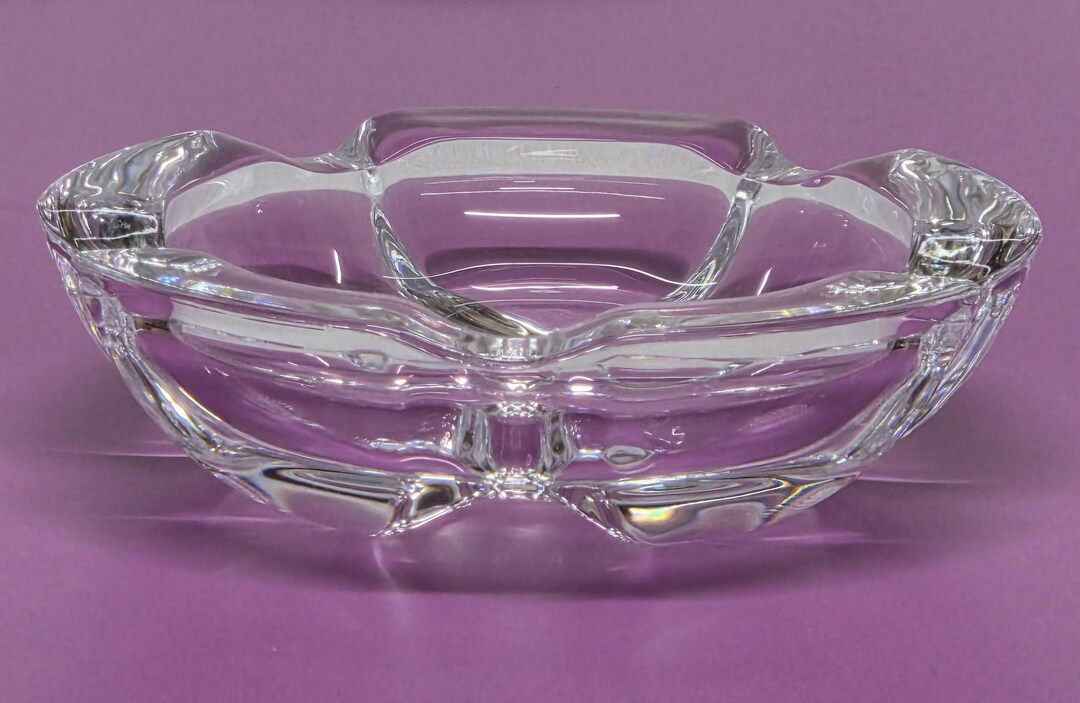 Crystal Flower Ashtray: 5-sided Glass Trinket Dish - Cristal D'argues ...