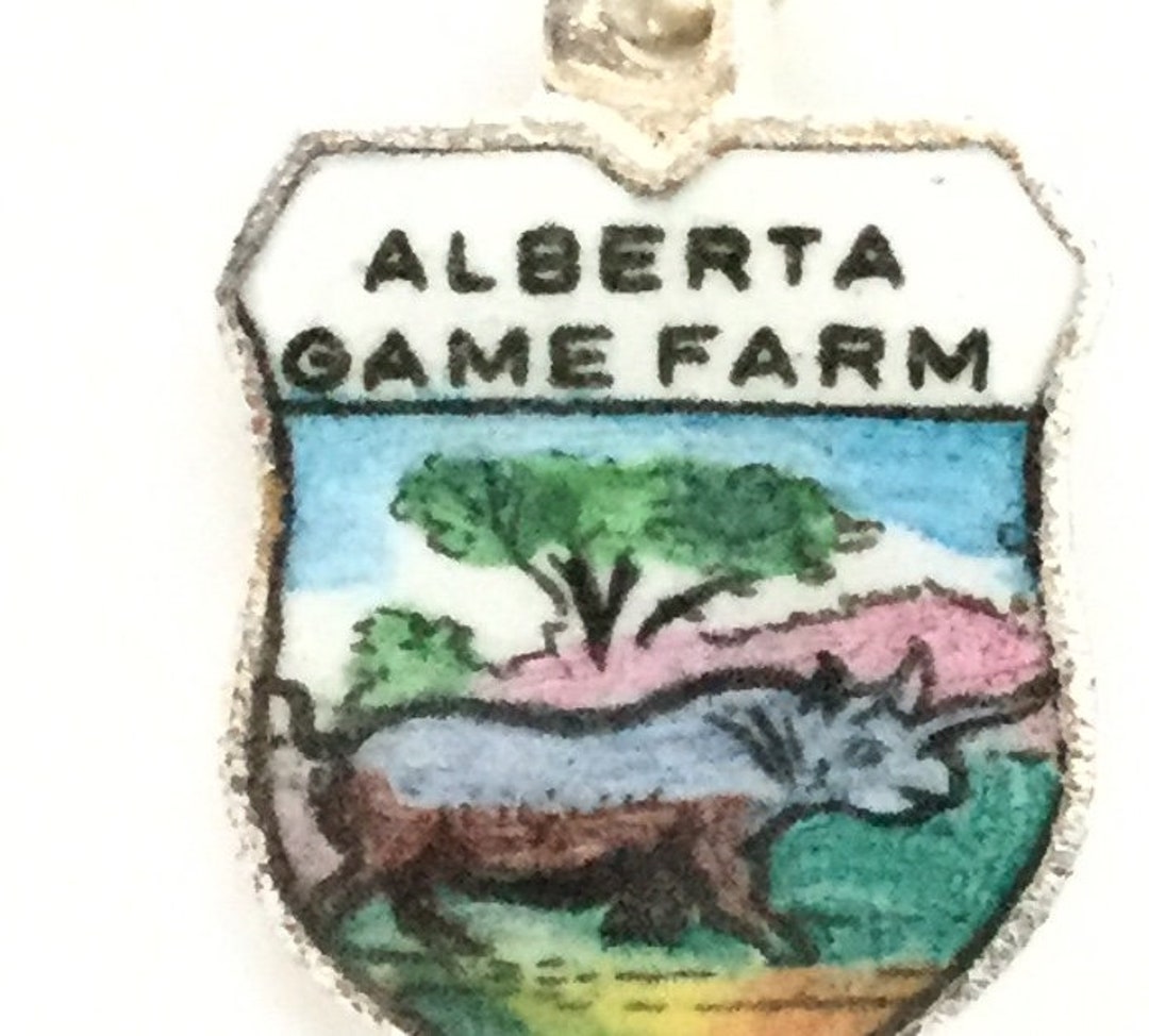 Alberta Game Farm Canada Rhino - Vintage Enamel Souvenir Travel Crest ...