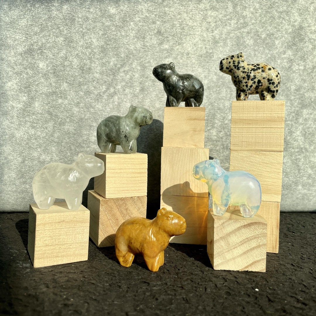 2.0" Handcrafted Capybara Crystal Figurine, Capybara Sculpture, Desk ...