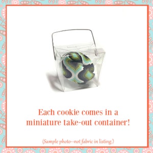 Fortune Cookie With Custom Message. Chinese New Year Party Favor ...