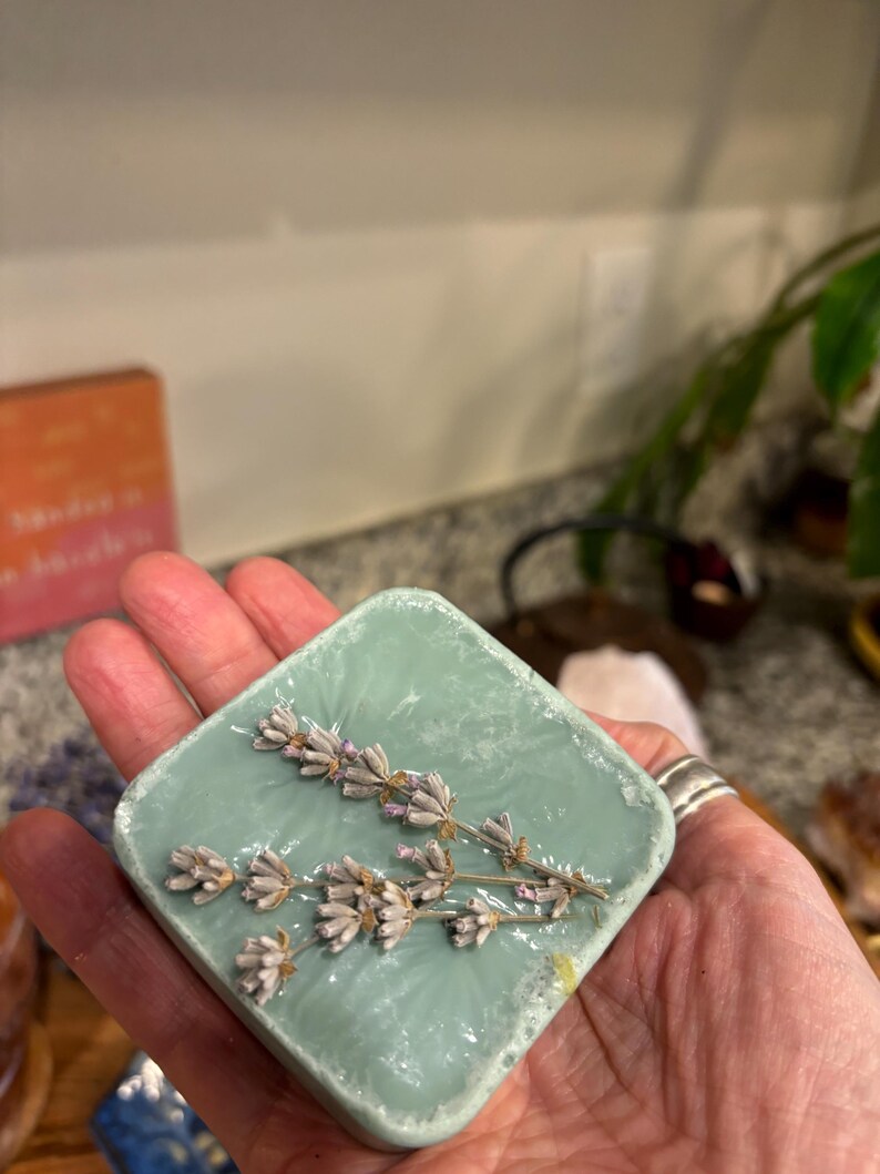 Crown Chakra Soap: Lavender, Lilac, Sandalwood, Copal - Divine ...
