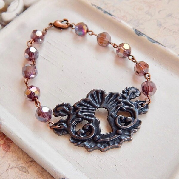 Keyhole Bracelet - Etsy