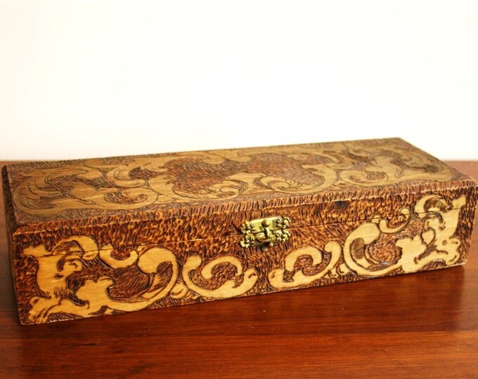 1907 Antique Carved Wooden Box, Flemish 681 Art - Etsy