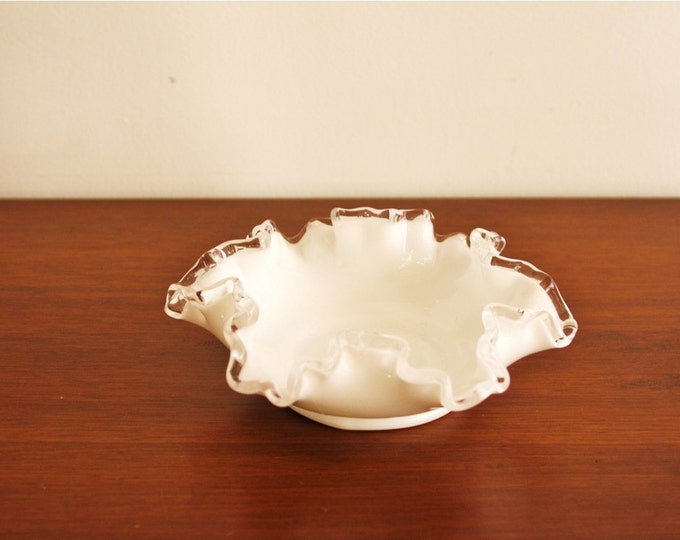 Vintage White Ruffled Fenton Silver Crest Bowl, Milk Glass - Etsy
