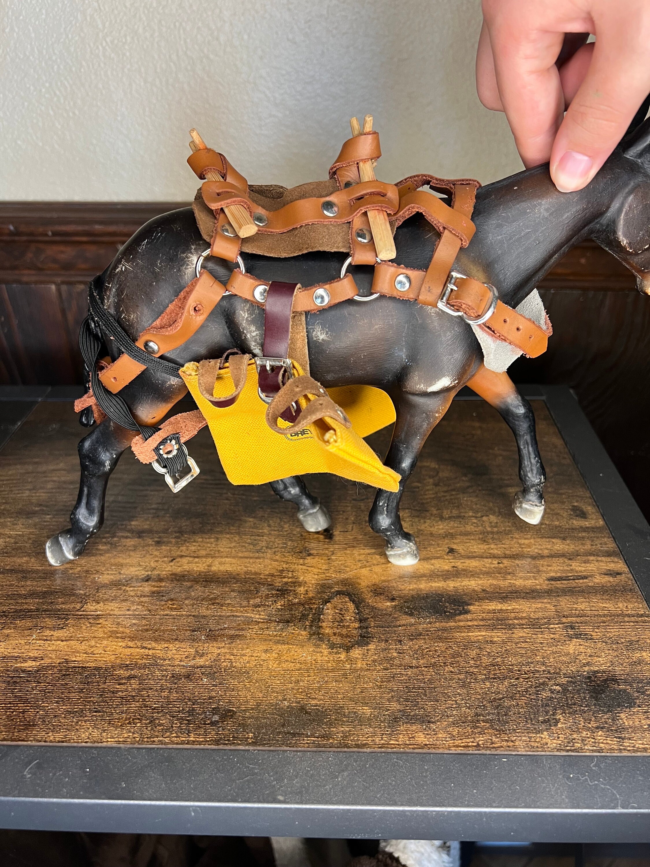 Als Mule, With Full Tack Set High Quality Breyer 1998 Mildly Damaged ...