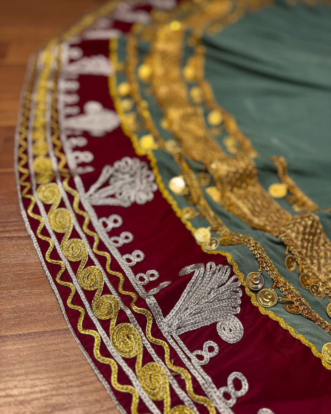 Afghan Kochi Arabic Turkish Style Tail Dress and Wasket for Couple ...