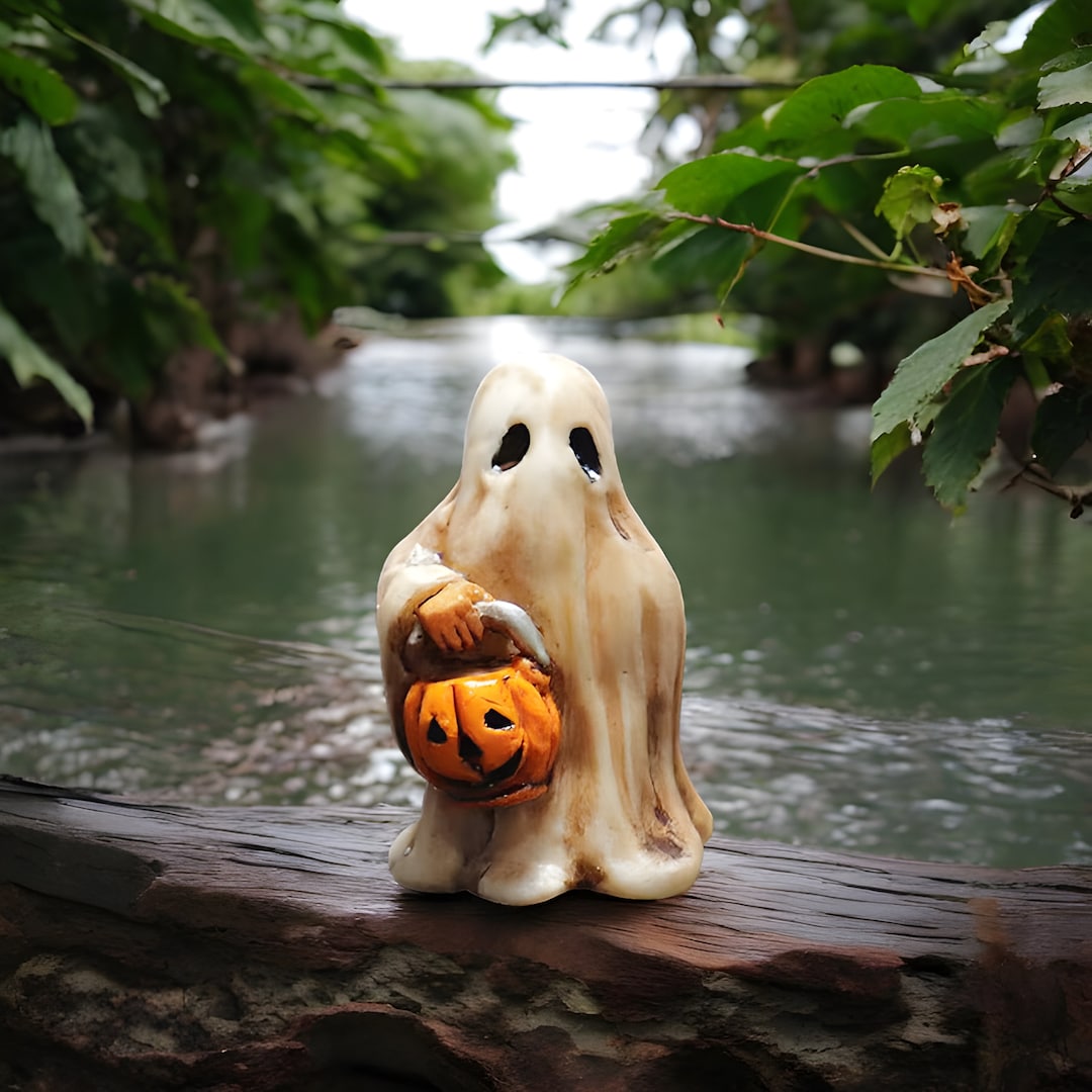 Ghost Statue, Spooky Ghost Decor, Halloween Yard Decor, Scary Halloween ...