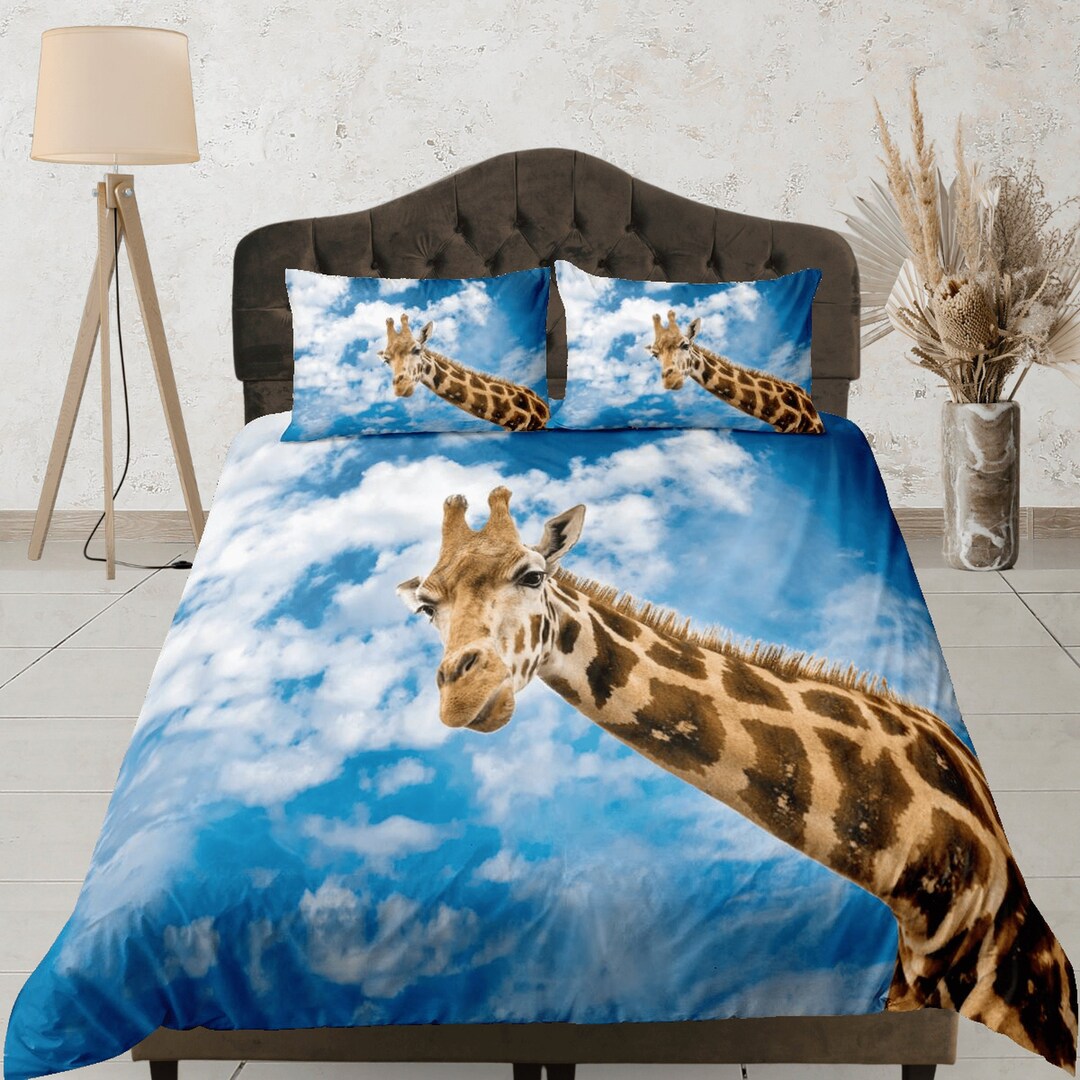 Giraffe in the Sky Duvet Cover Set, Beautiful Bedding Set, Animal ...