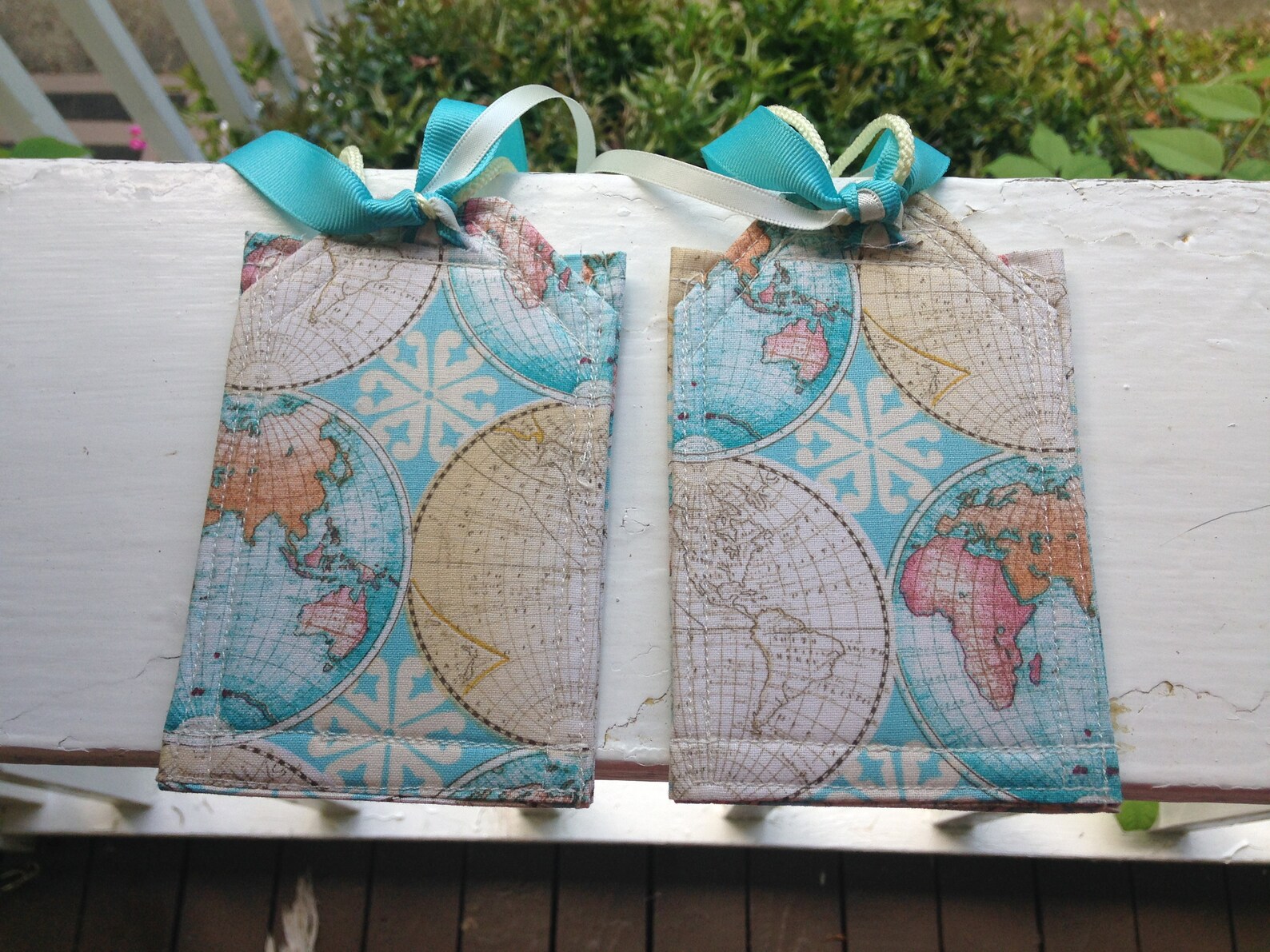 Luggage Tag/ Blue and Cream Globes - Etsy