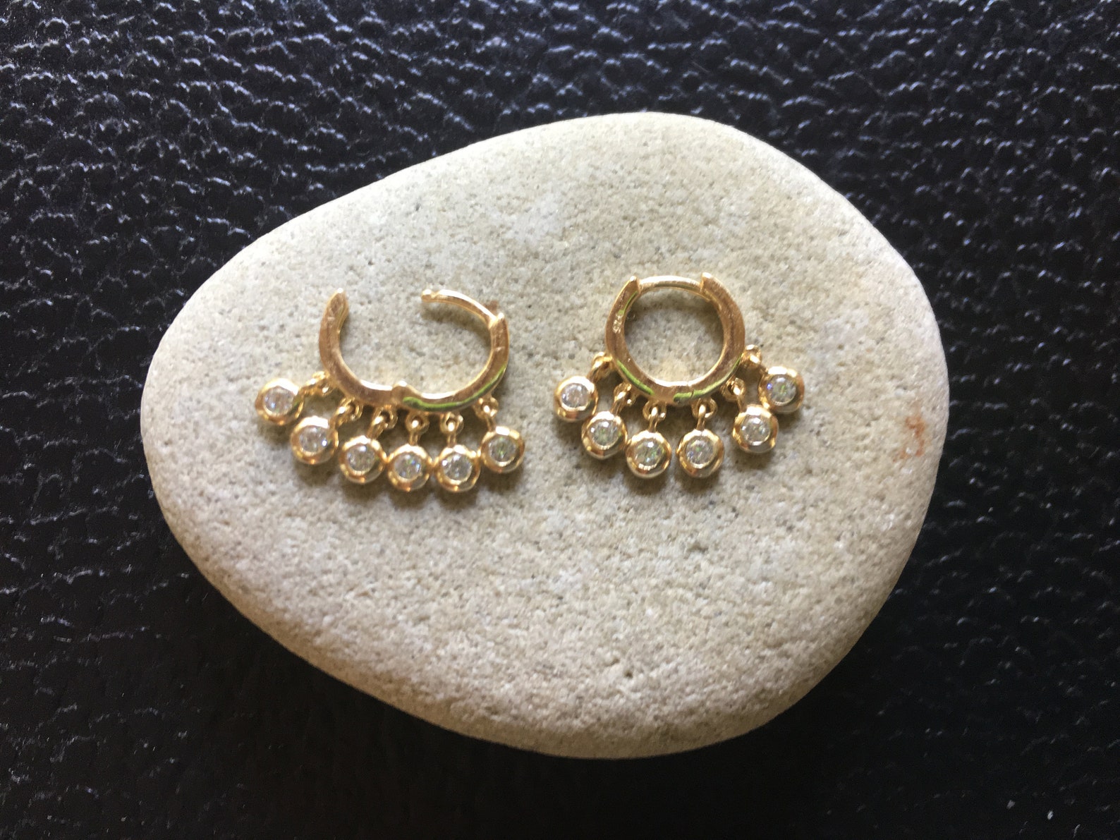 Mini Hoops Hoops Helix Cartilage Hoop Shaker Huggies - Etsy