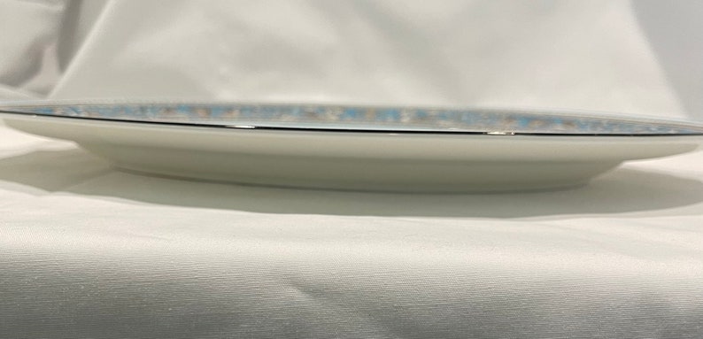 Wedgwood Florentine Turquoise Bone China 13 3/4-inch Oval Serving ...