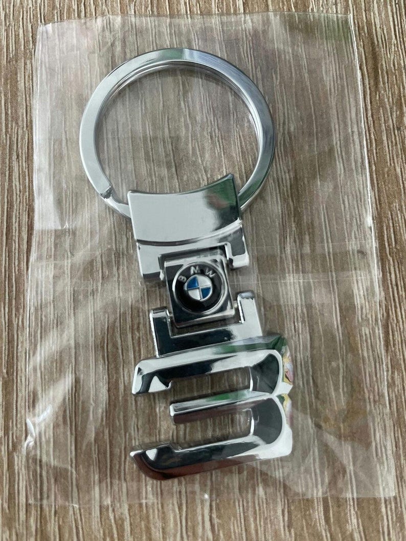 BMW 3 Series Keychain With BMW Logo. High-quality BMW 3-series Keychain ...