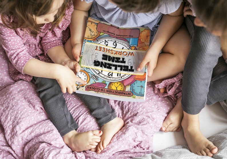 Telling Time Worksheet for Kids Printable Introduction to Clocks With ...