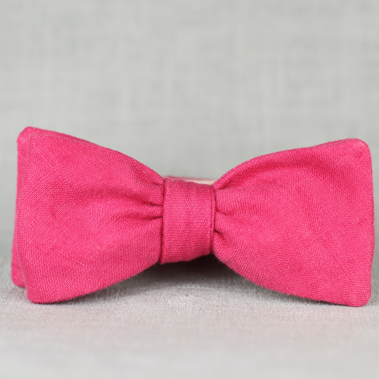 Linen Magenta Bow Tie // Self Tie Bow Tie for Men and Women // - Etsy