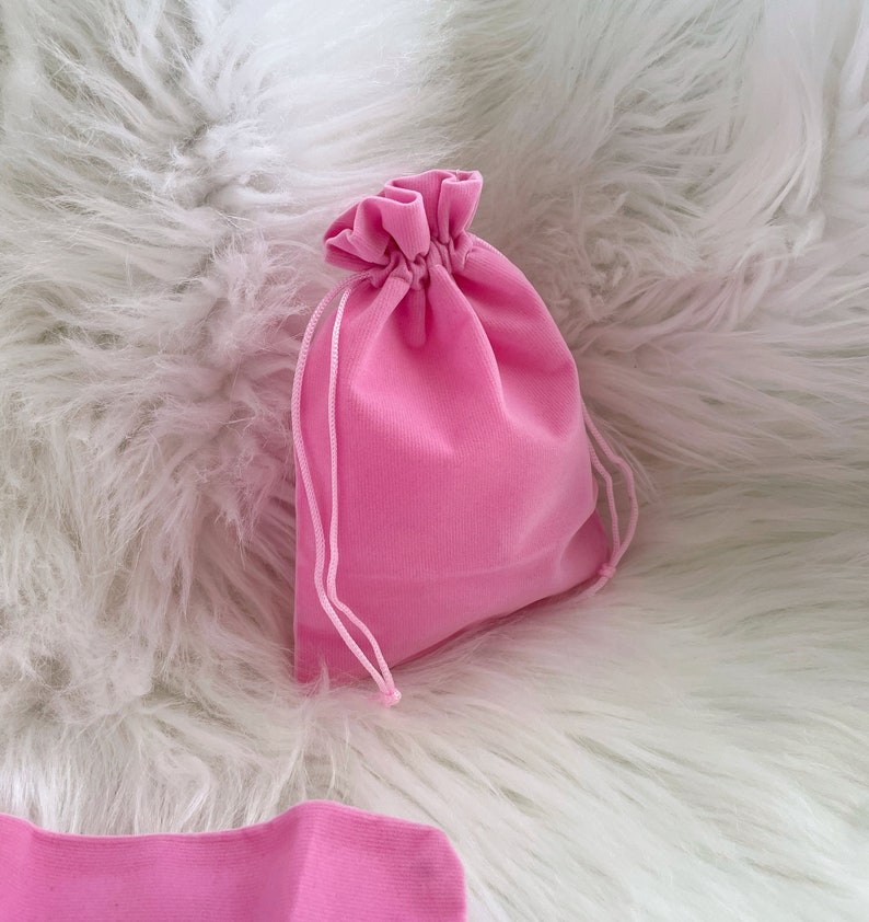Pink Velvet Gift Bags Lot of 5 Small Velour Drawstring Pouch 5 X 7 Inch ...
