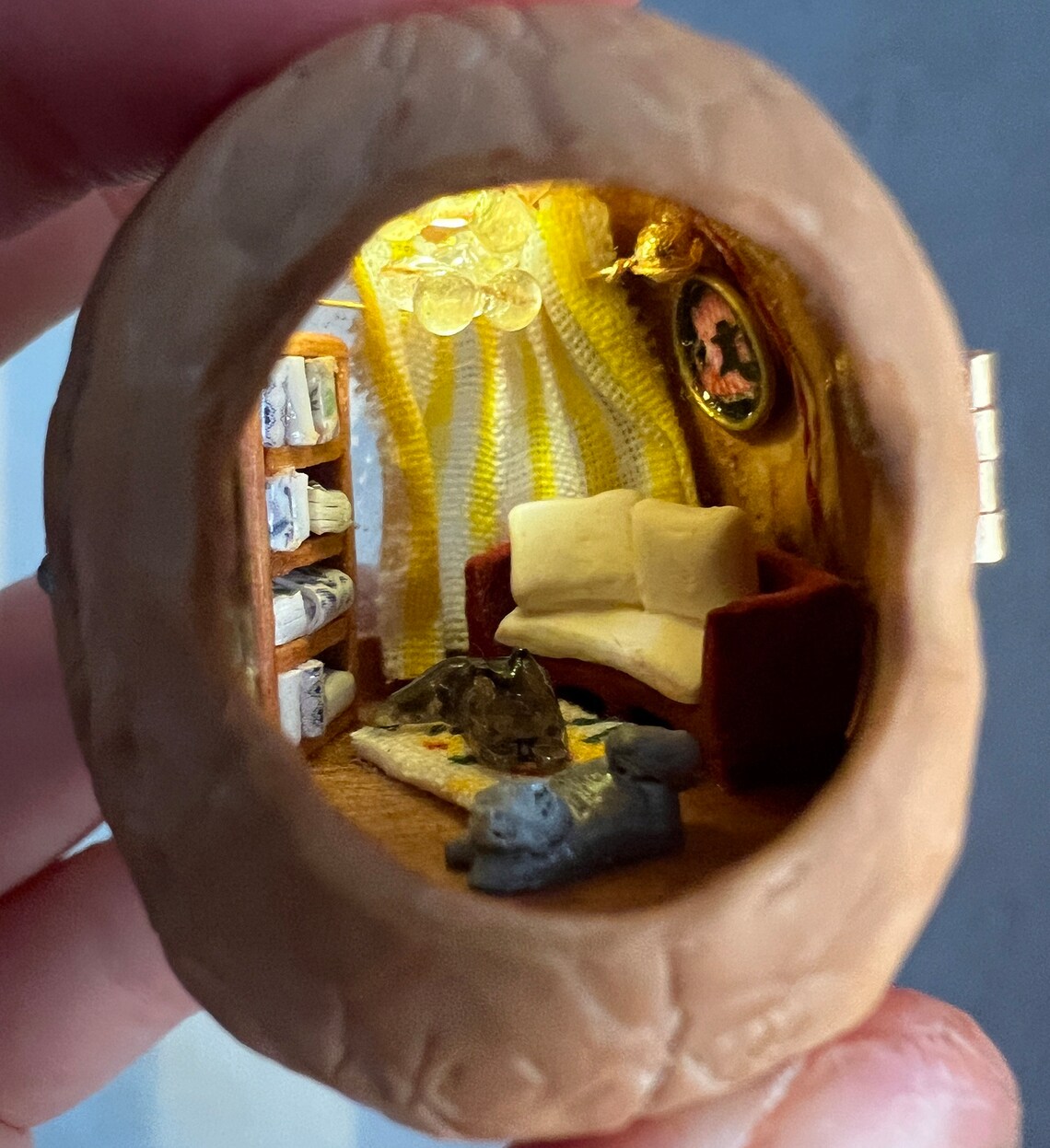 Handmde Walnut Mouse Miniature House Customize Your Truly Thoughts in a ...