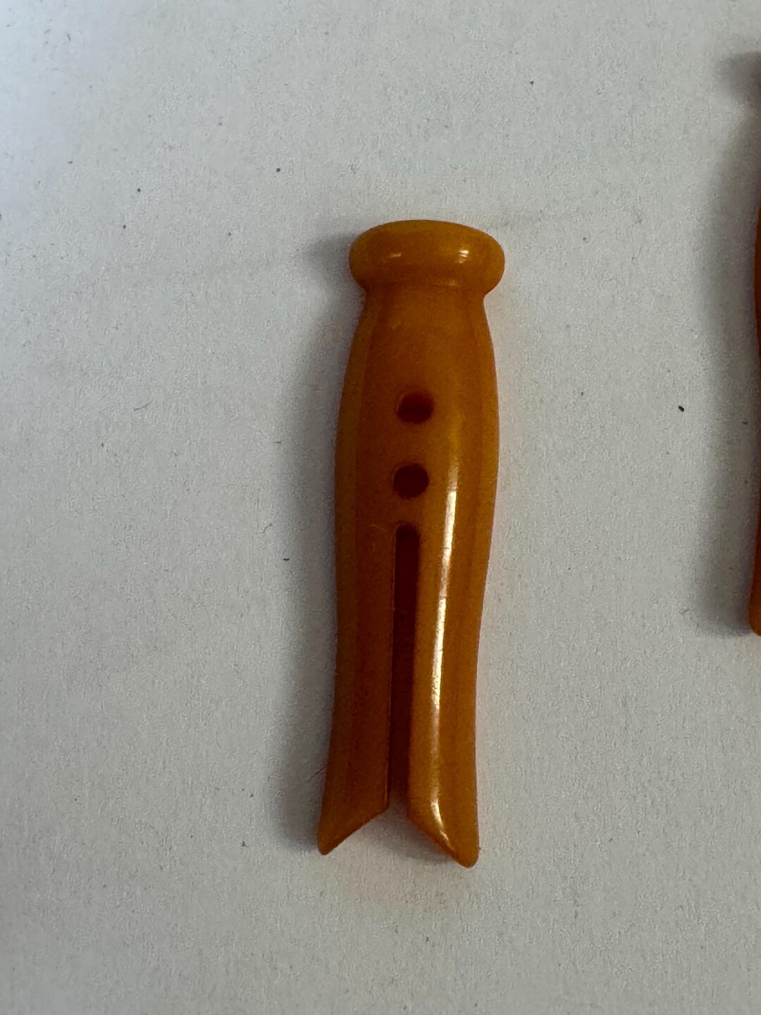 Butterscotch Bakelite Clothespin Buttons - Etsy
