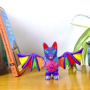 BAT MURCIÉLAGO Woodcarving, Colorful Oaxacan Alebrije, Mexican Folk Art ...